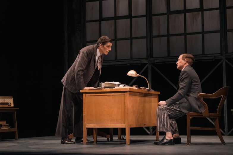Zoom sur : La Machine de Turing - Théâtre Desjardins